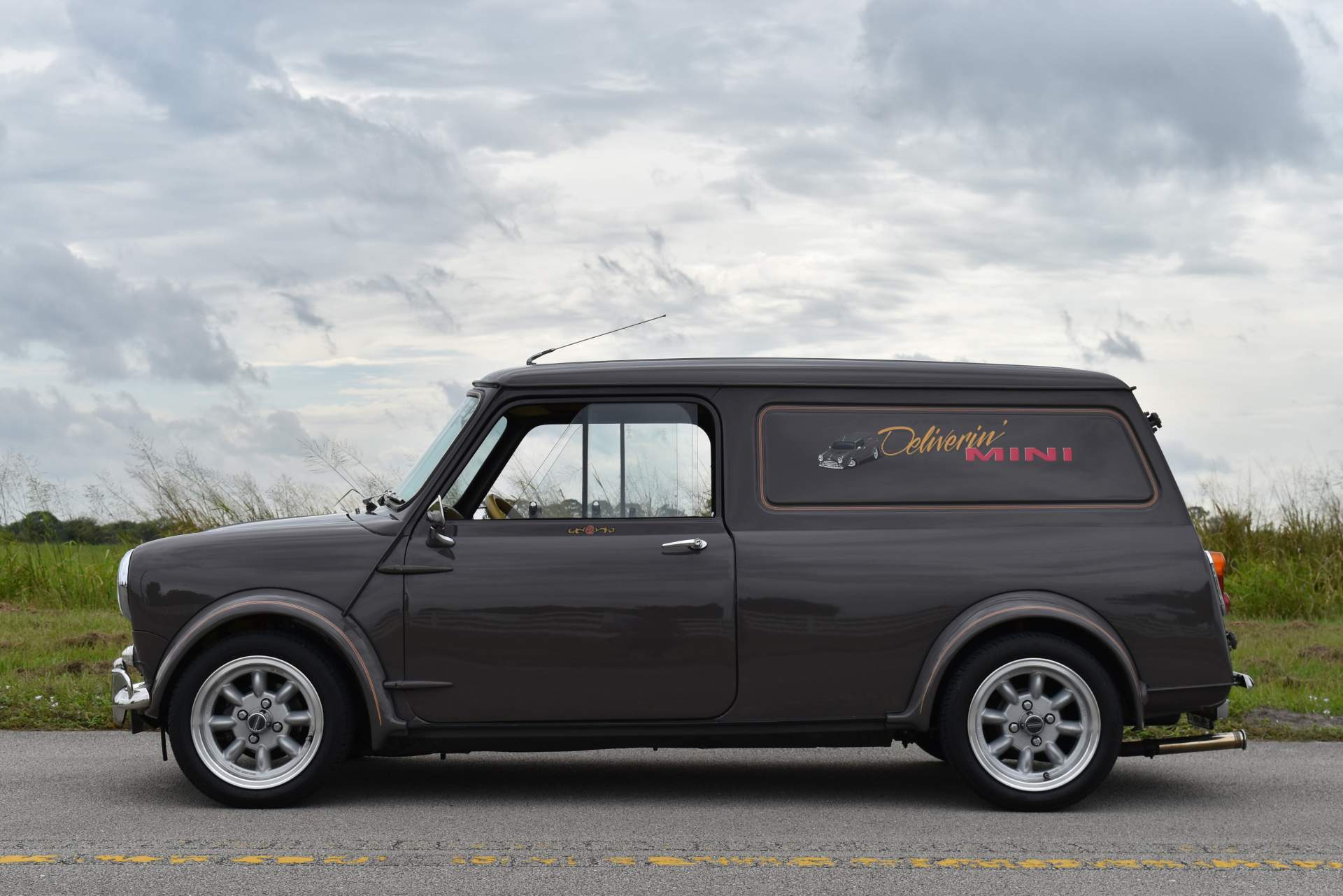 1962 Morris Mini Panel Van | Wire Wheel of Vero Beach, FL