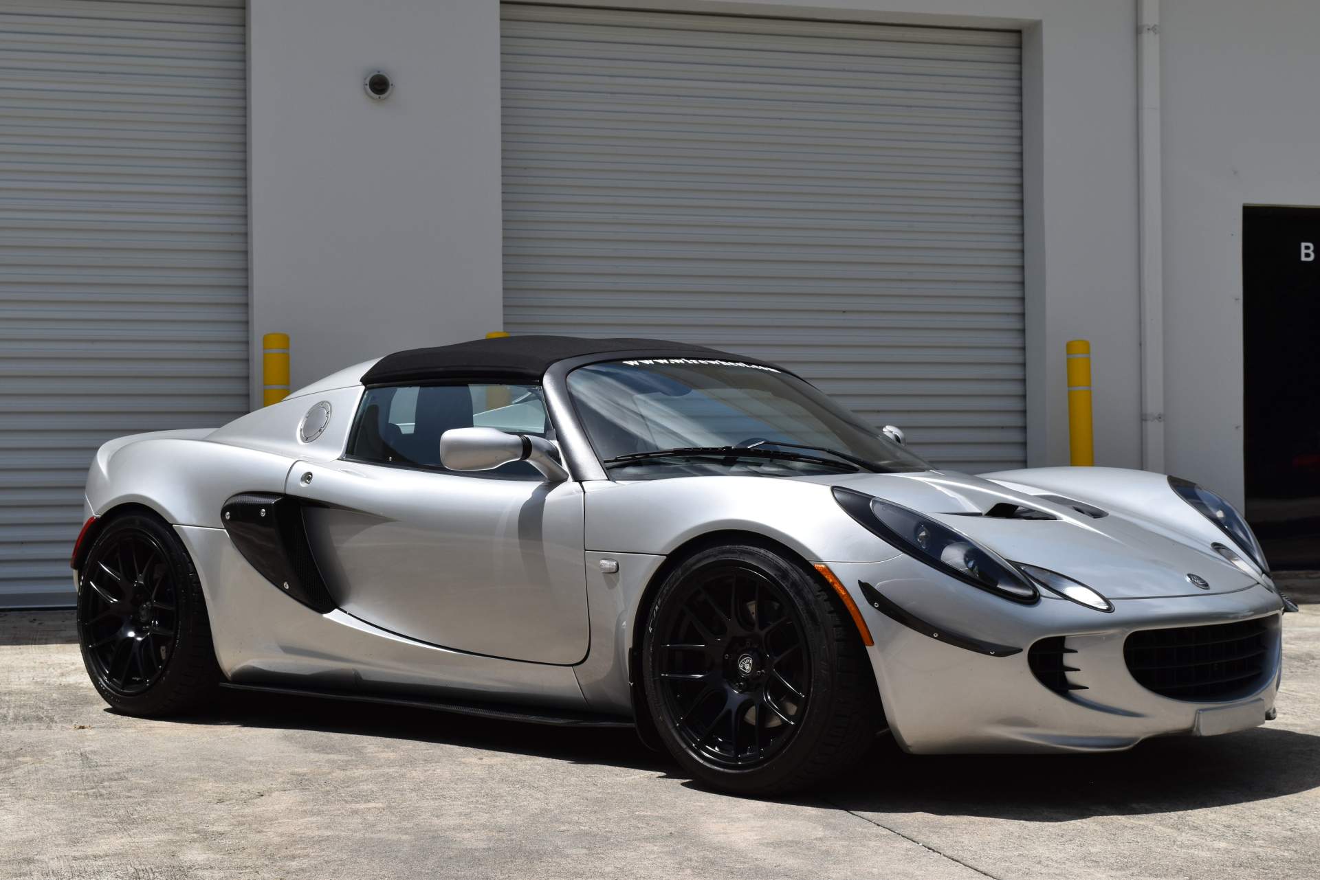 Silver Lotus Elise