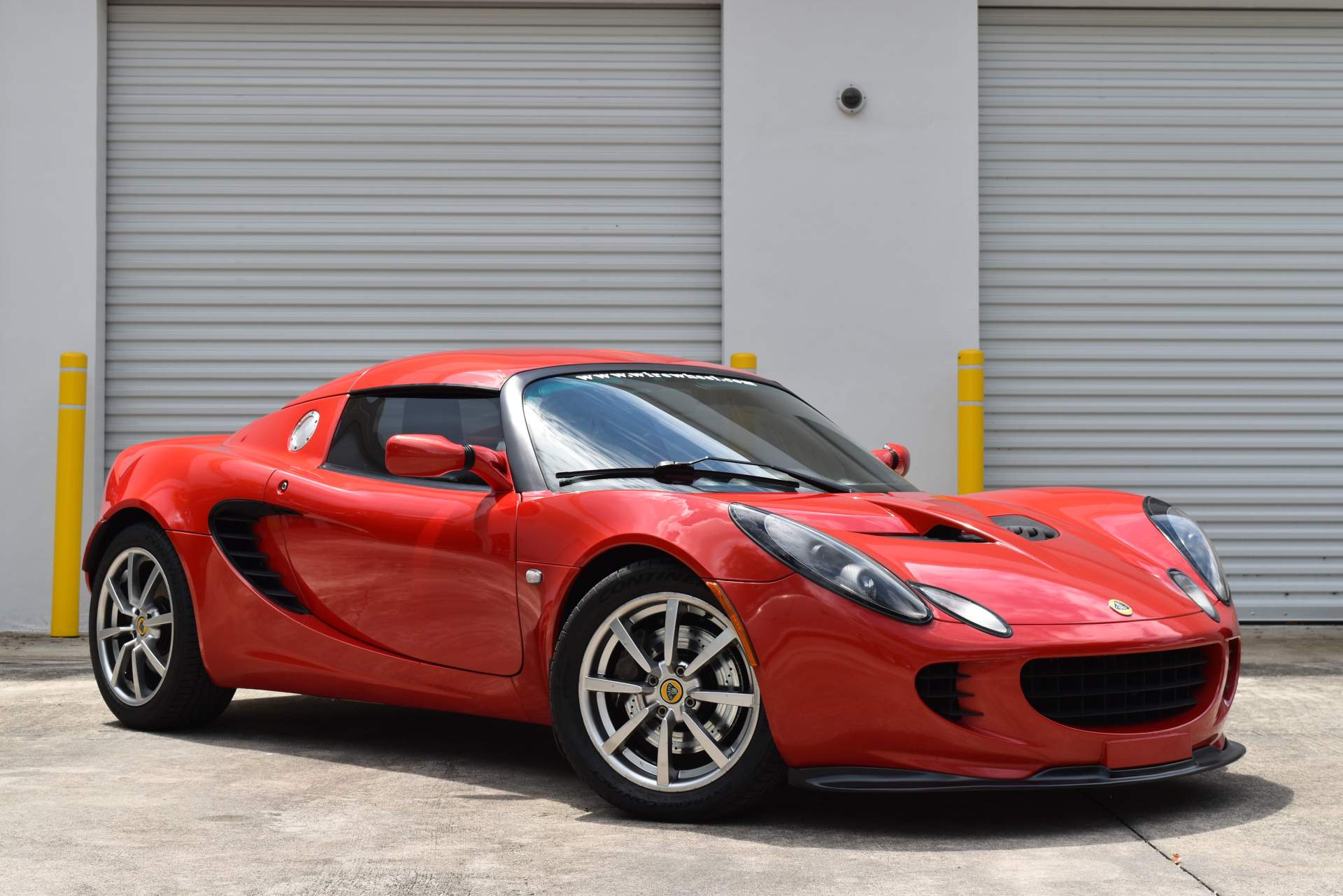 Lotus Elise Red