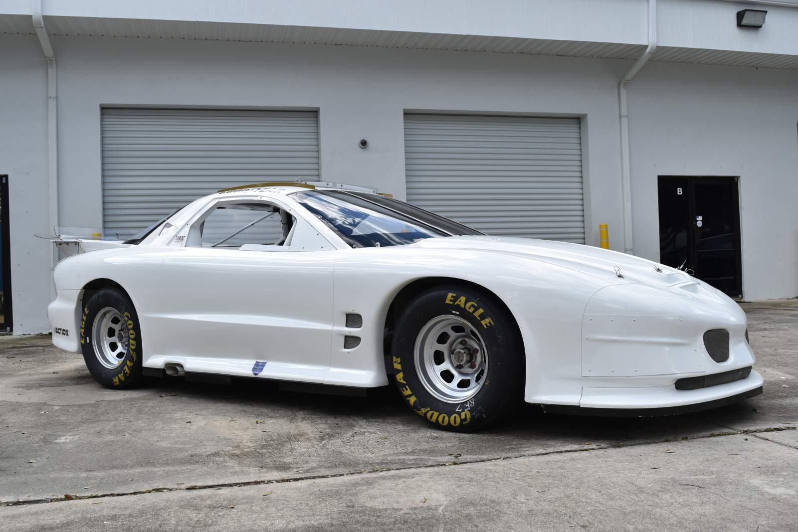 Pontiac Firebird IROC Racecar | Wire Wheel of Vero Beach, FL