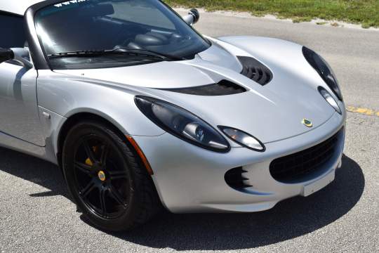 2005 Lotus Elise in Silver (31042) | Wire Wheel of Vero Beach, FL
